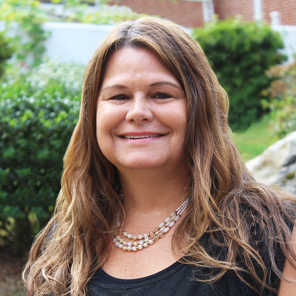 MRS. MAUREEN FLEMING | Academy of the Holy Family